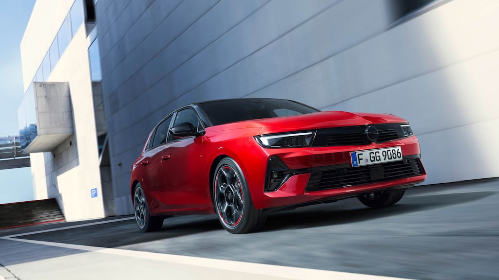 Opel Astra | Compact Built in Germany | Opel