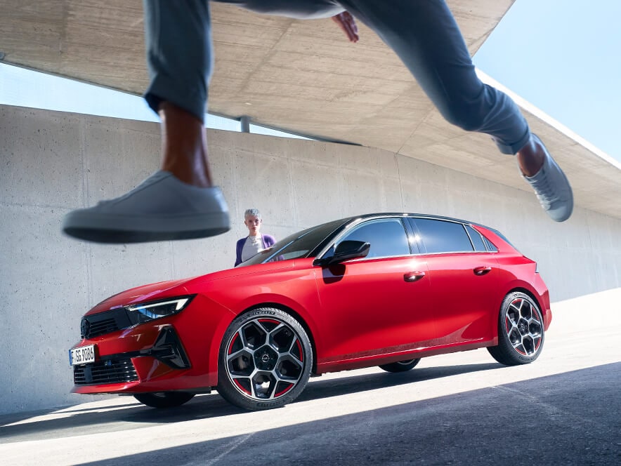 Opel Astra | Compact Built in Germany | Opel